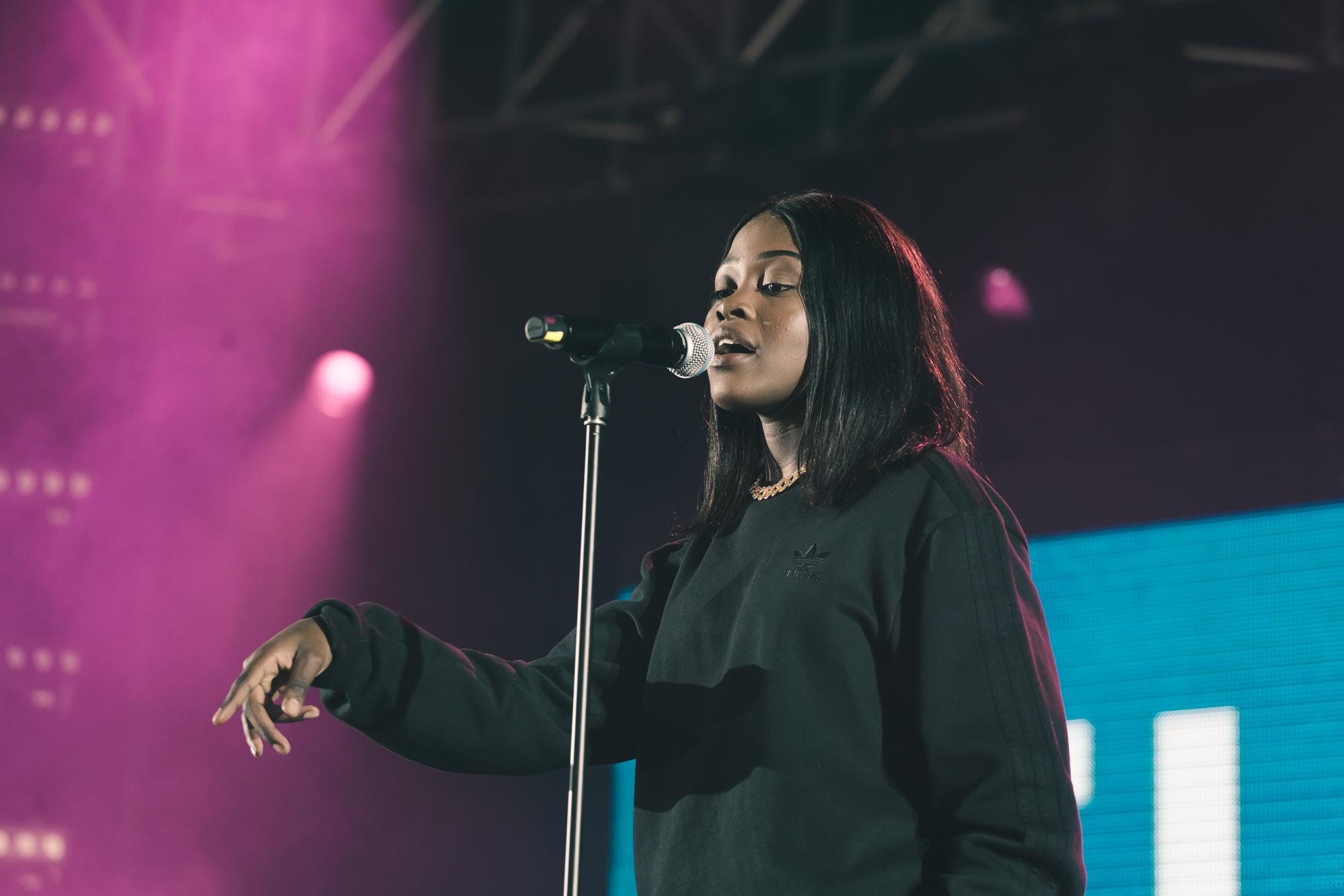 GiveNow - Support Early Career Artists